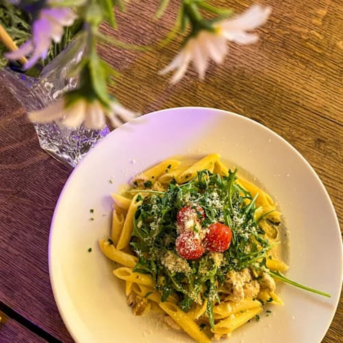 Menus 2025 - Mademoiselle Raymonde in Paris | TheFork