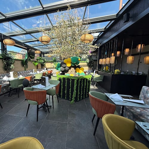 MonAmi Lounge in Crawley - Restaurant Reviews, Menus, and Prices | TheFork