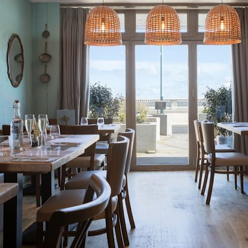 Menus 2025 - Hinnies Restaurant in Whitley Bay | TheFork