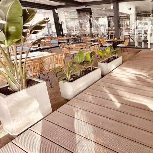 Restaurante Mestizä Tapas - Burger & Thin Pizza - Oriental Wok & Poké ...