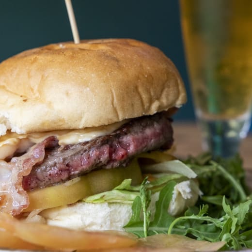 Menù completo e carta 2025 - Clubhouse Burger and more a Pozzuoli | TheFork