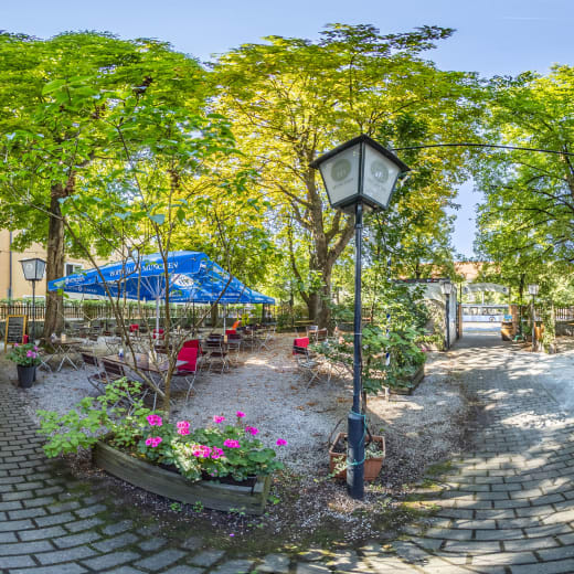 Hendl Glück in Munich - Restaurant Reviews, Menu and Prices | TheFork