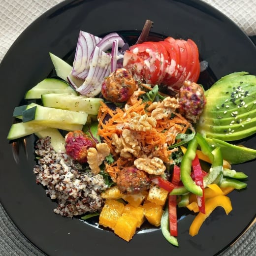 Sam's Bar & Kitchen - Vegetarian Restaurant in Armação de Pêra ...