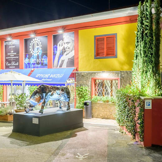 Restaurante Officine Bocelli Food Court en Lajatico - Menú 2025 ...