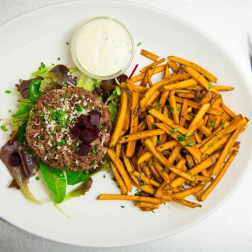 Menus 2025 - Beuster Bar in Berlin | TheFork