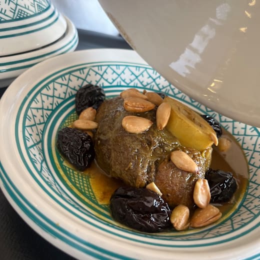 Carte et Menus 2025 - lours family à Nîmes | TheFork