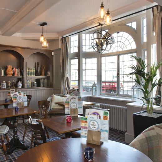 Tally Ho North Finchley in London - Restaurant Reviews, Menus, and ...