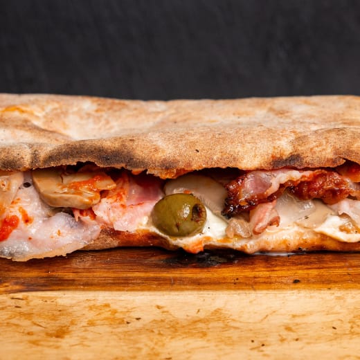 Menù completo e carta 2025 - Saltimbocca News al Vittoria a Salerno ...