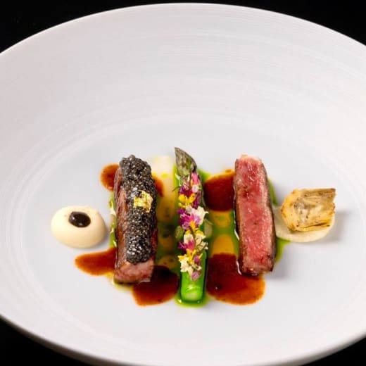 Les restaurants étoilés du Guide MICHELIN à Asch | TheFork