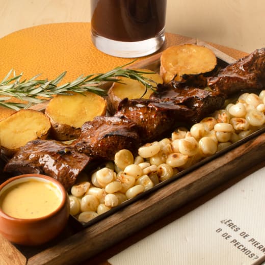 Menus 2024 - HUMO Goya Pollos a la Brasa by Jhosef Arias in Madrid ...