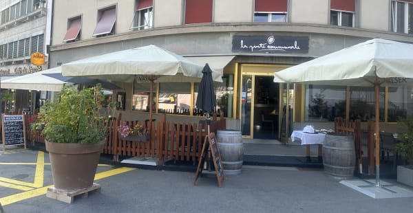 Restaurant La Pinte Communale à Aigle - Menu, avis, prix et réservation ...