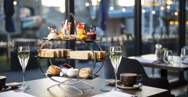 Vicinity at The Tower Hotel in London - Restaurant Reviews, Menu and ...