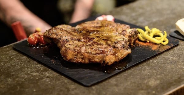 Restaurant Le Fantomas à Paris - Menu, avis, prix et réservation | TheFork