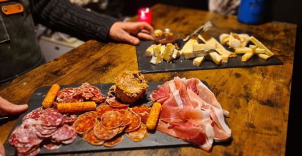 Restaurant Le Fantomas à Paris - Menu, avis, prix et réservation | TheFork