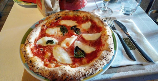 Restaurante Rossopomodoro Roma – Galleria Alberto Sordi en Roma - Menú ...