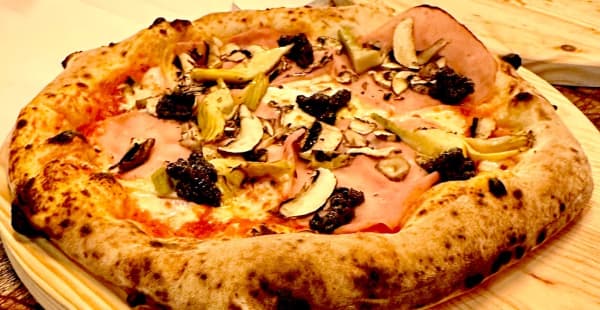 Restaurante Pizzeria Bravi Ragazzi en Corroios - Menú 2024, opiniones ...