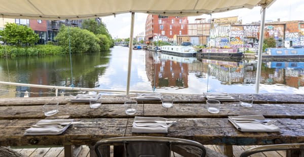 Barge East in London - Restaurant Reviews, Menus, and Prices | TheFork