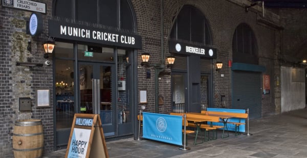 Munich Cricket Club Tower Hill in London - Restaurant Reviews, Menus ...