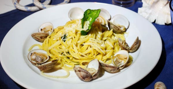 Marameo Beach a Sorrento - Menu, prezzi, immagini, recensioni e ...