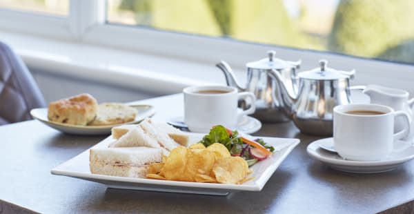 Grand View Restaurant in Luccombe Hall Hotel in Shanklin - Restaurant ...