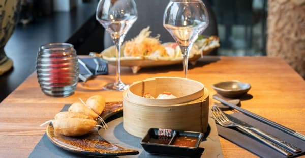 Cha House Restaurant & Lounge in Ede - Restaurant Reviews, Menu and ...