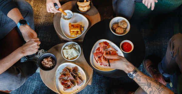 Restaurante TRIBE Table Lyon Croix Rousse en Caluire-et-Cuire - Menú ...