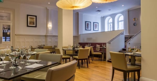 Restaurant Afternoon Tea at The Kingsley Hotel à Londres - Menu, avis ...