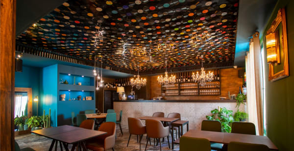 Alkimia Wine Lounge em Évora - Preços, menu, morada, reserva e ...