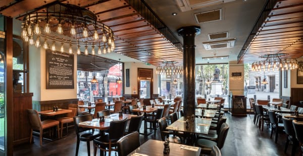 Steak & Co - Leicester Square in London - Restaurant Reviews, Menus ...