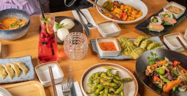 Koi - Finest Asian Fusion Kitchen in Vienna - Restaurant Reviews, Menu ...