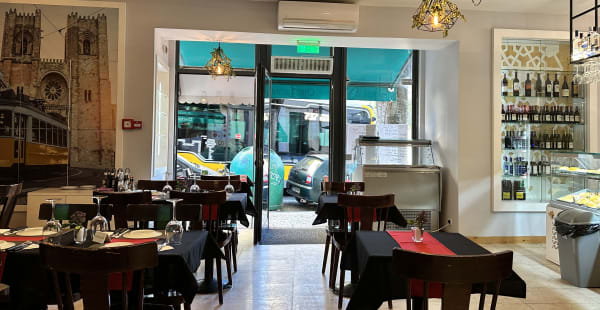 Taberna do Castelo in Lisbon - Restaurant Reviews, Menu and Prices ...