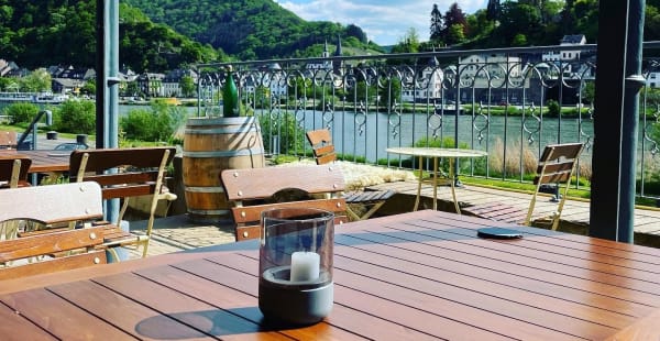 Restaurant die Mosel Vinothek & Winebar à Traben-Trarbach - Menu, avis ...