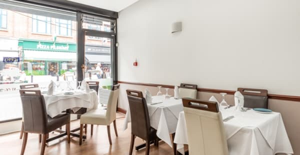 Cinnamon Tree Restaurant in London - Restaurant Reviews, Menus, and ...