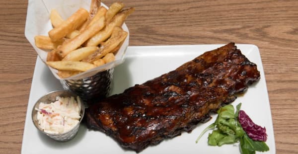 Golden Bull in Camberley - Restaurant Reviews, Menus, and Prices | TheFork