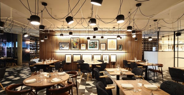 Art Yard Bar & Kitchen in London - Restaurant Reviews, Menus, and ...