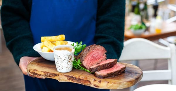 Applegarth Farm in Hindhead - Restaurant Reviews, Menu and Prices | TheFork