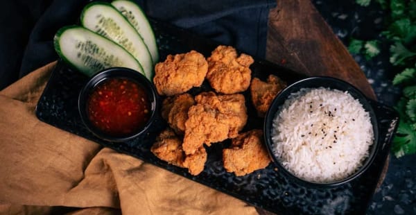 Pong Buffe i Stockholm - Restaurangens meny, öppettider, bokning ...