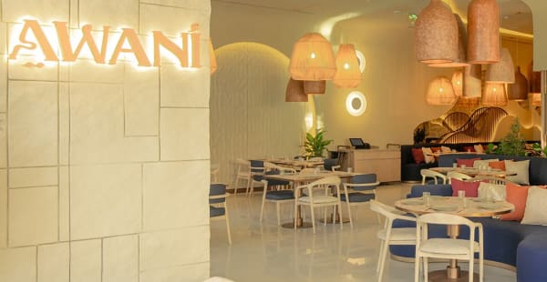 Awani Dubai Hills Mall a New York City - Menu, prezzi, immagini ...