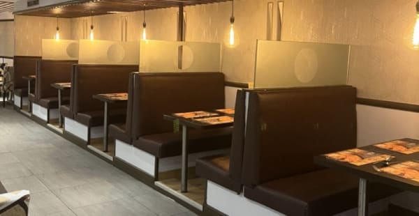 Restaurant Rishis Indian Aroma à Stirling - Menu, avis, prix et ...