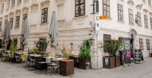 Lolo & Lola in Vienna - Restaurant Reviews, Menu and Prices | TheFork