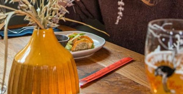 TOTT Talk of the Town in Groningen - Menu, openingstijden, prijzen ...