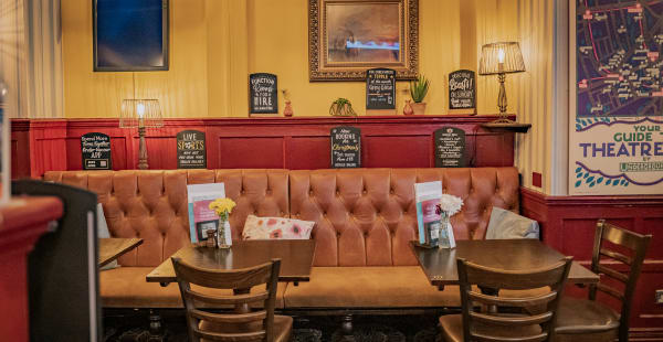 The Coach House in London - Restaurant Reviews, Menu and Prices | TheFork