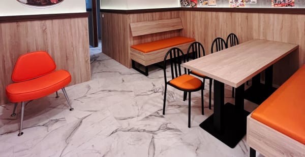 Hachi の Kare-ya! - Alameda in Lisbon - Restaurant Reviews, Menu and ...