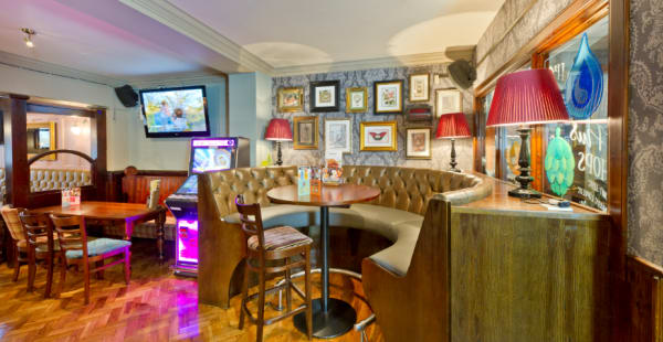 The Amber Rose in Edinburgh - Restaurant Reviews, Menu and Prices | TheFork