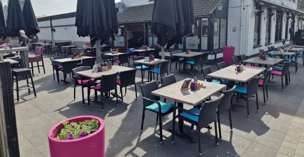 Dutch Pub de Zaak in Nunspeet - Menu, openingstijden, prijzen, adres ...