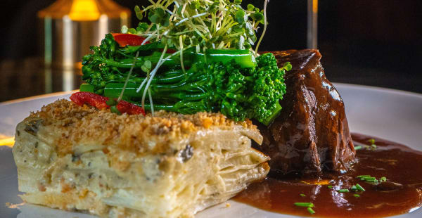 Meet & Meat in Boston - Restaurant Reviews, Menus, and Prices | TheFork