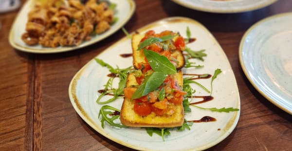 Pinello in Brighton - Menu, openingstijden, prijzen, adres van ...