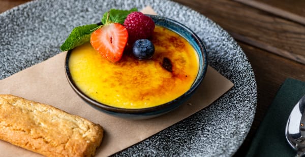 The Thatched House in Upminster - Restaurant Reviews, Menus, and Prices ...