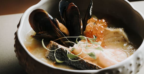 Three House Restaurant in Funchal - Restaurant Reviews, Menu and Prices ...