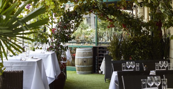 Boisdale Canary Wharf (Hine Bar) in London - Restaurant Reviews, Menu ...